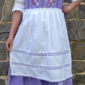 Ladies Aprons - Traditional German Aprons for Women