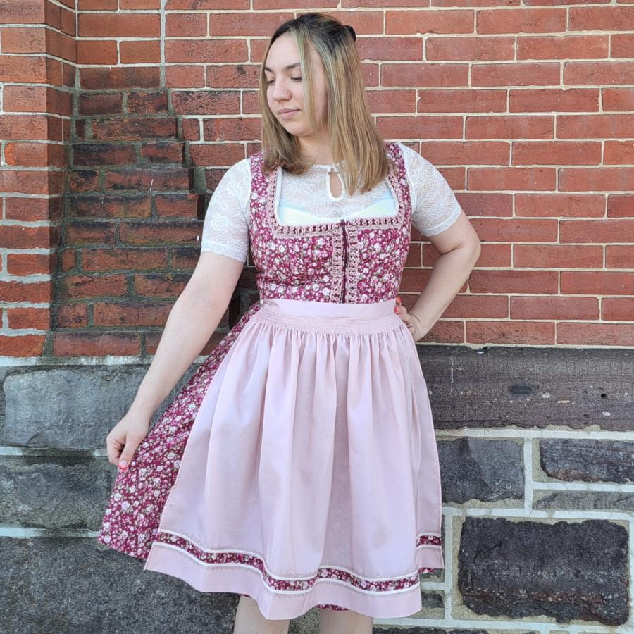 Traditional German Dirndls - Birgit Dirndl