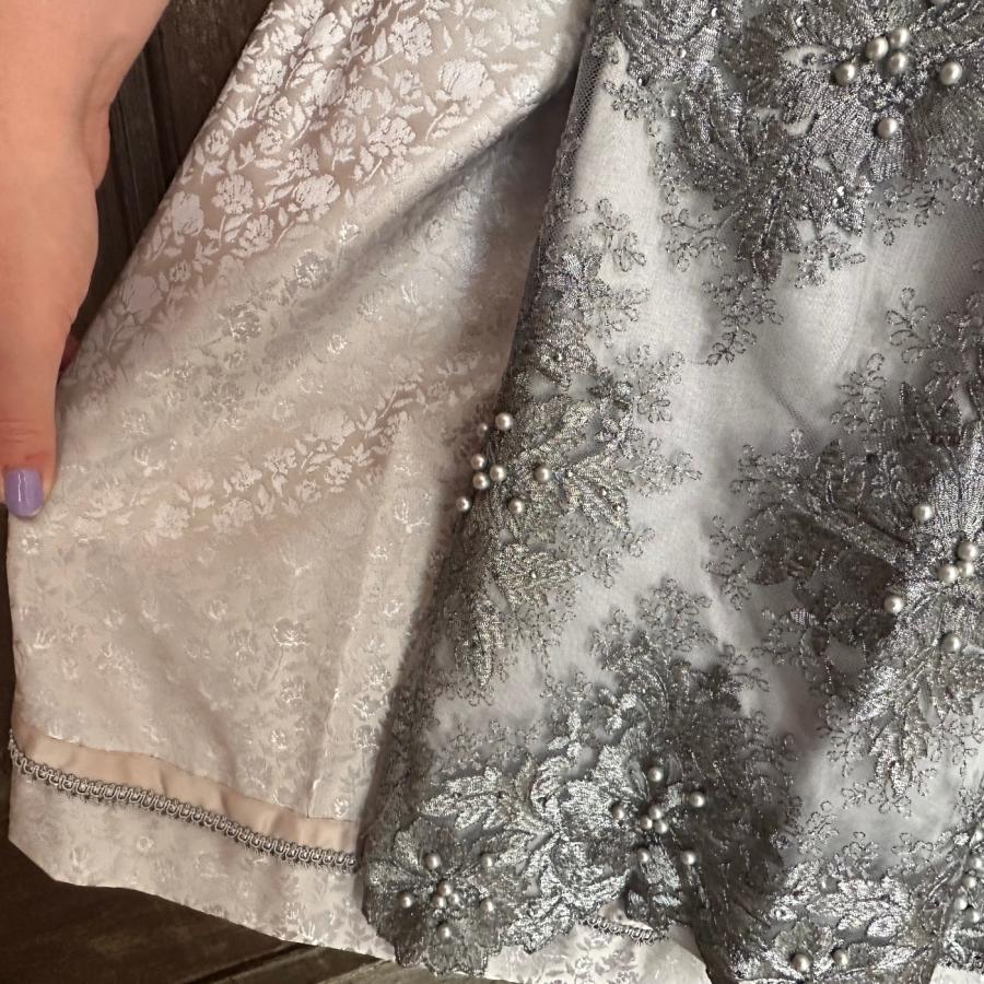 Traditional German Dirndls - Nessa Dirndl