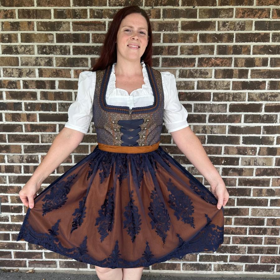 Traditional German Dirndls - Andrea Dirndl