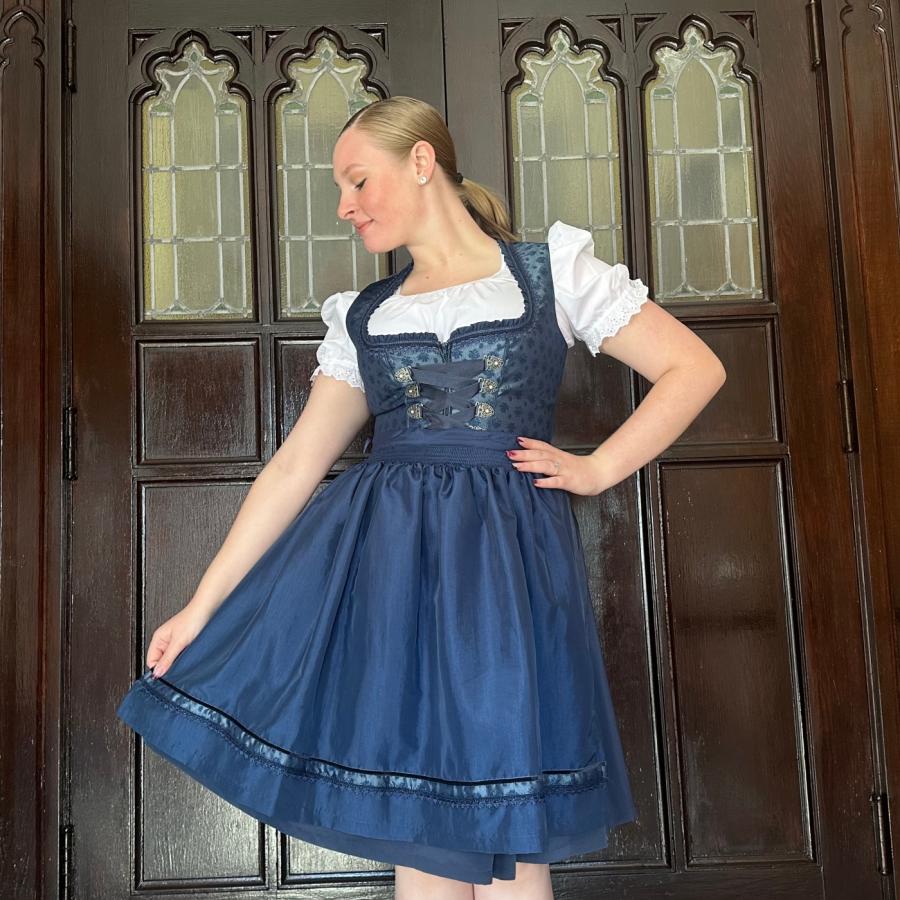 Traditional German Dirndls - Elsa Dirndl
